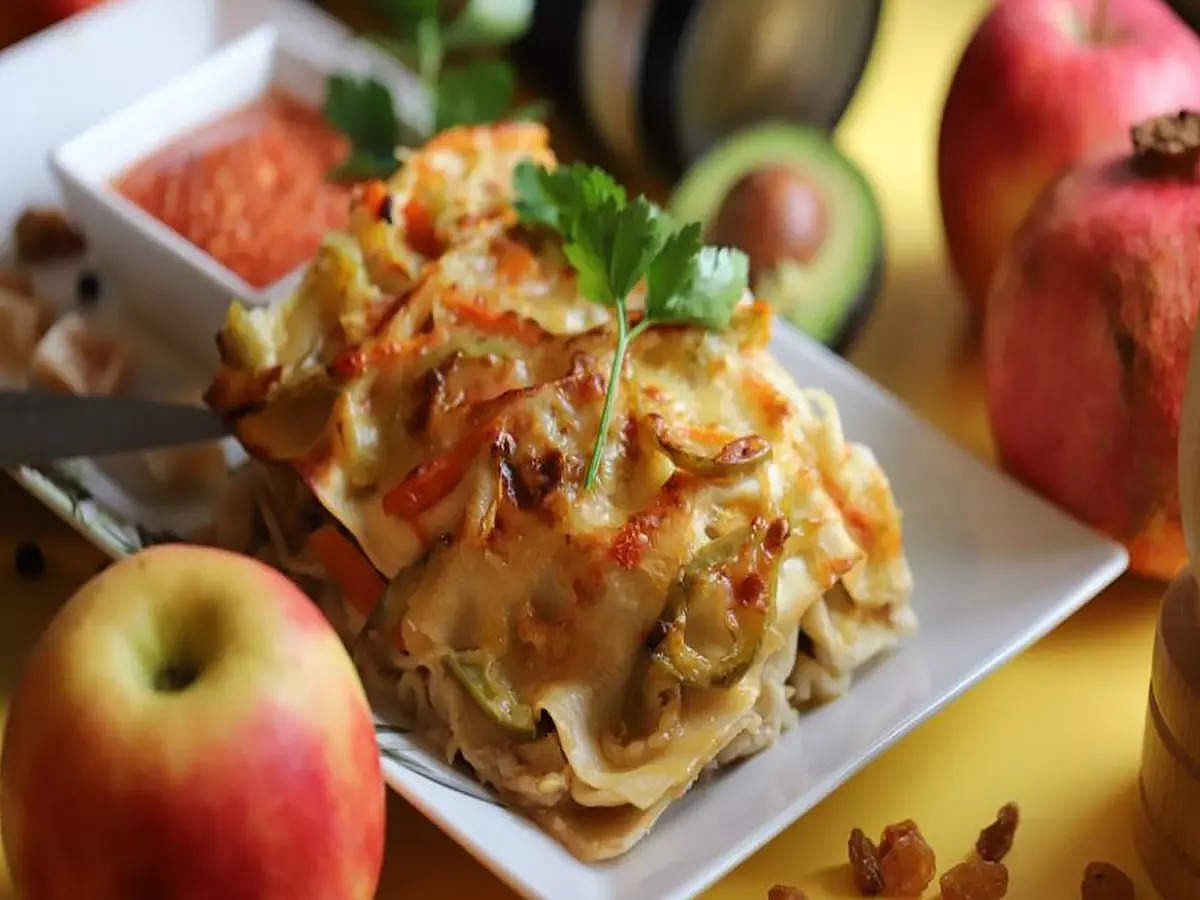 Avoid These Incompatible Food Combinations To Stay Healthy - Ayurveda ...