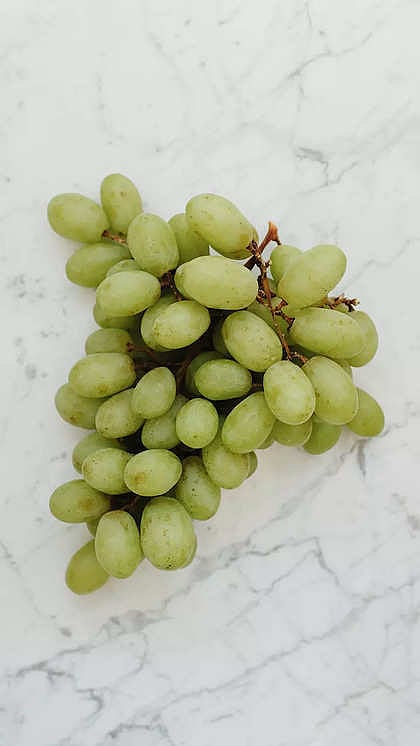 মিঠে আঙুরের রকমারি গুণ! - how eating grapes effect on your health - eisamay