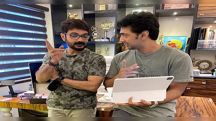 Dev & Prosenjit Chatterjee: 'তোমার চারটে বিয়ে', দেবের 'নির্মল রসিকতা'-র কী জবাব প্রসেনজিতের ...