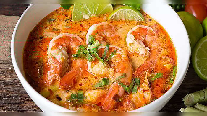 Chingri Paturi Bengali Recipe | Prawn Chingri Paturi Recipe | Fish ...