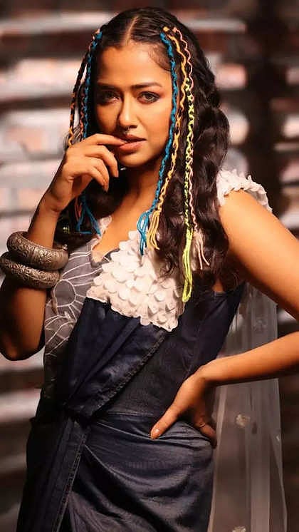 ফের জোড়া লাগল রণজয়-সোহিনীর সম্পর্ক? - sohini sarkar and ranojoy bishnu spotted together at ...