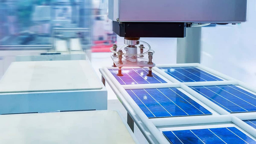 Govt extends countervailing duty on Malaysian solar glass imports for 5 ...