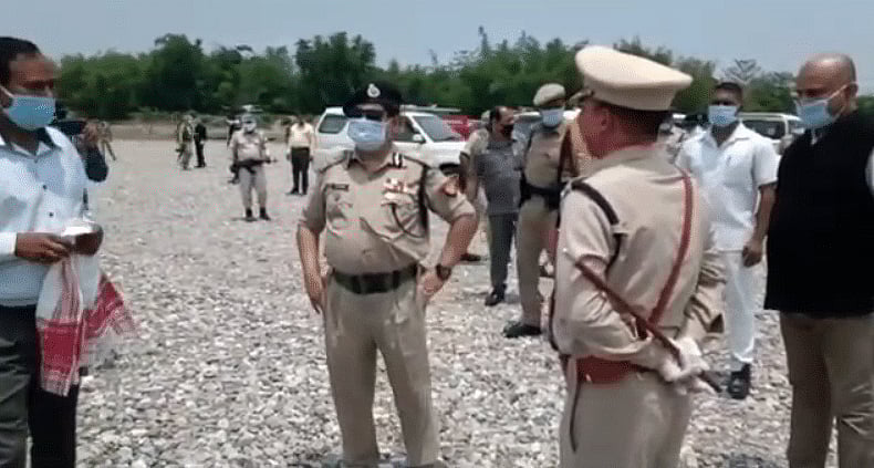Assam DGP Visits Srirampur Check Gate to take Stock of Law-and-Order ...