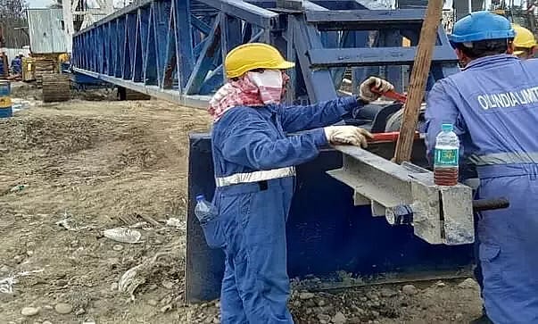 Work begins for capping of Oil India Limited's well at Baghjan