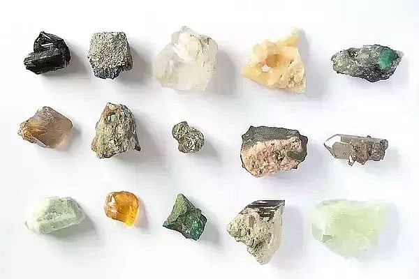 9 healing crystals for holistic wellness