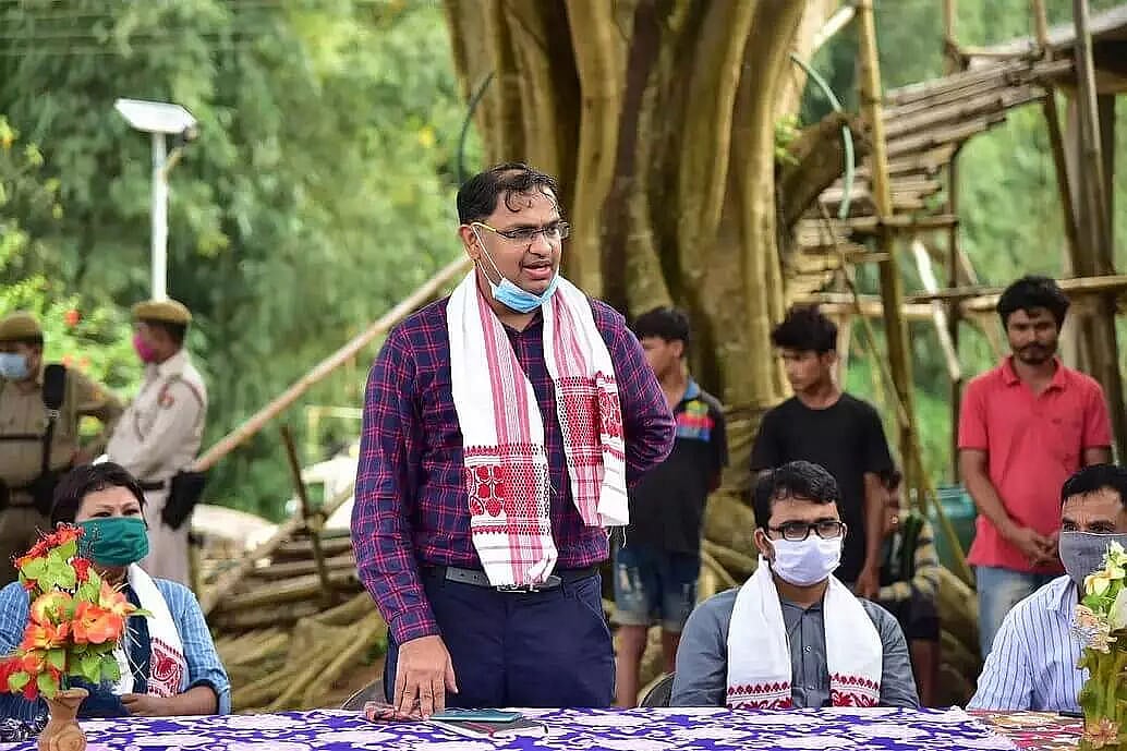 Newly-appointed Kamrup DC Kailash Kartik N visits Lumpi area