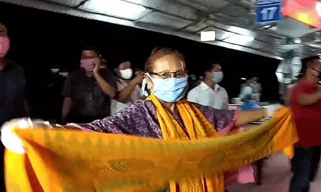 29 Train Passengers Deboard at Kokrajhar, Welcomed with 'Aronai' by ...