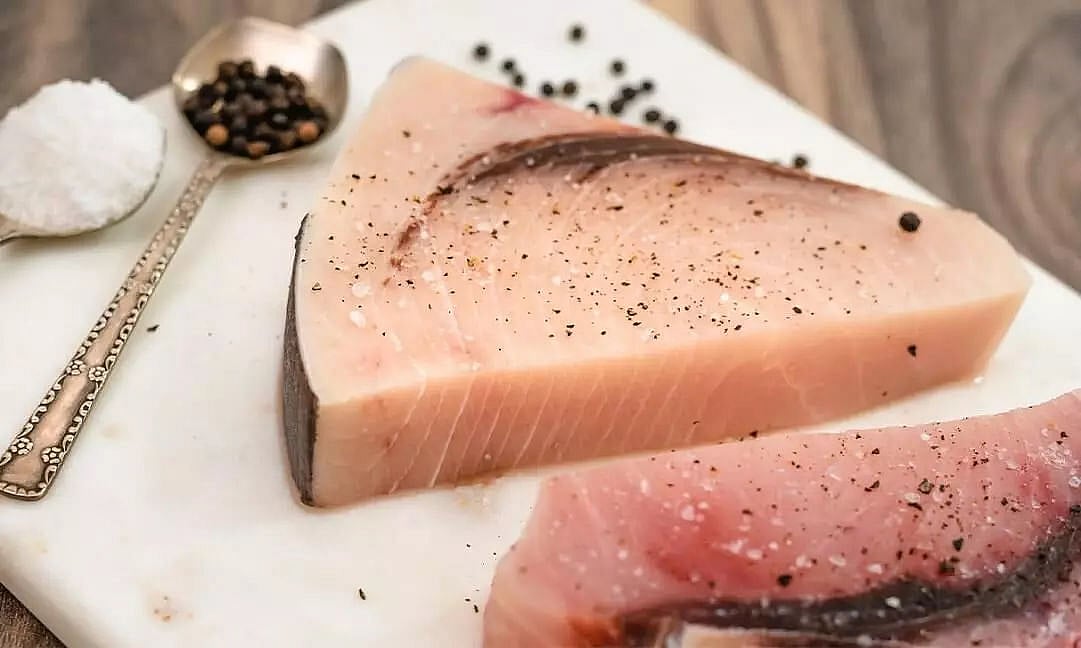 Swordfish nutritional facts & health benefits