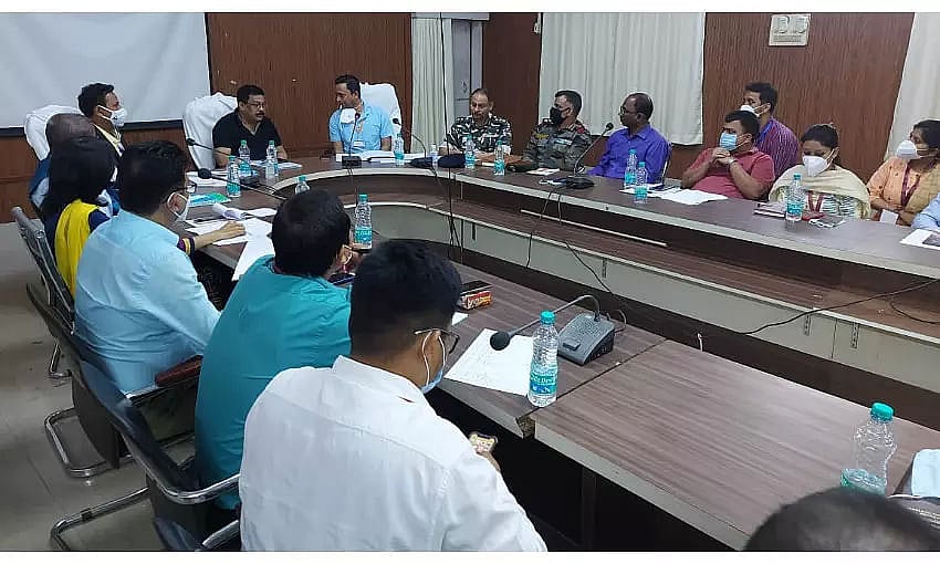 DEO holds meeting with zonal, sector officers in presence of Observers ...