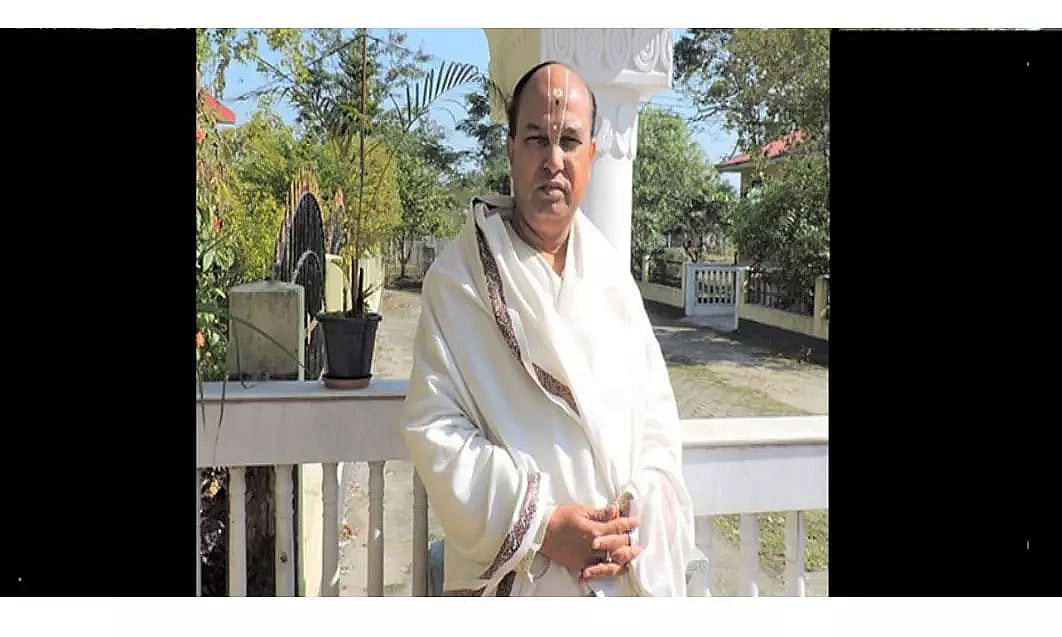 Conduct vaccination drives in all Xatras: Dr Pitambar Dev Goswami