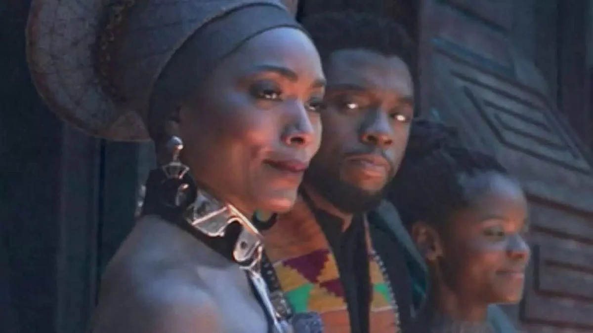 Angela Bassett Black Panther Sequel Will Carry On Chadwick Boseman