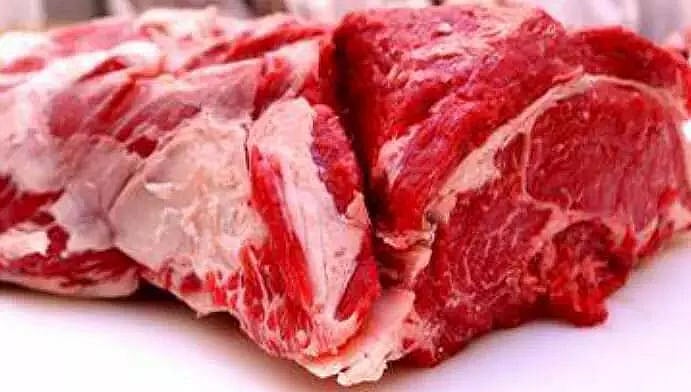 Unhygienic meat gluts city market