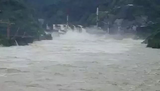 Demand for immediate closure of Subansiri Lower Hydroelectric Project ...