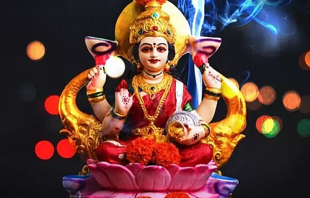 Traditional Lakhimi Sabah by Chutia community celebrated in Lakhimpur ...