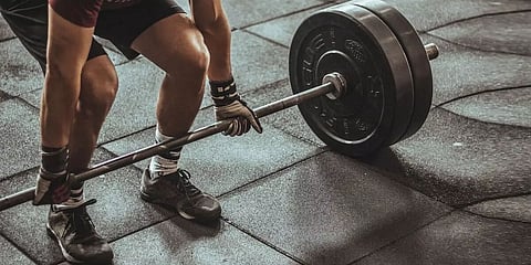 Lifting heavy weights at retirement age preserves leg strength