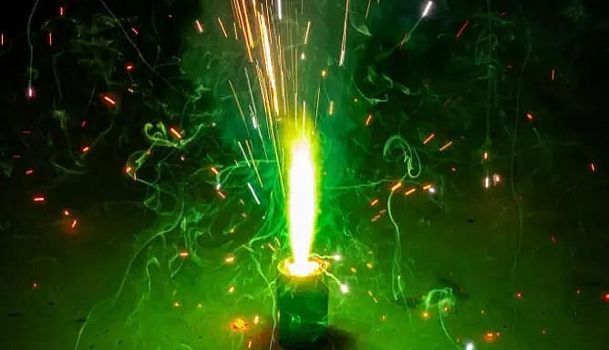 Green crackers cause 30% less pollution than others: Pollution Control ...