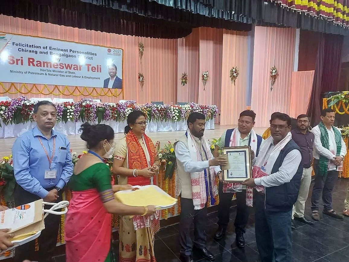 75 eminent citizens felicitated by MoS Rameswar Teli