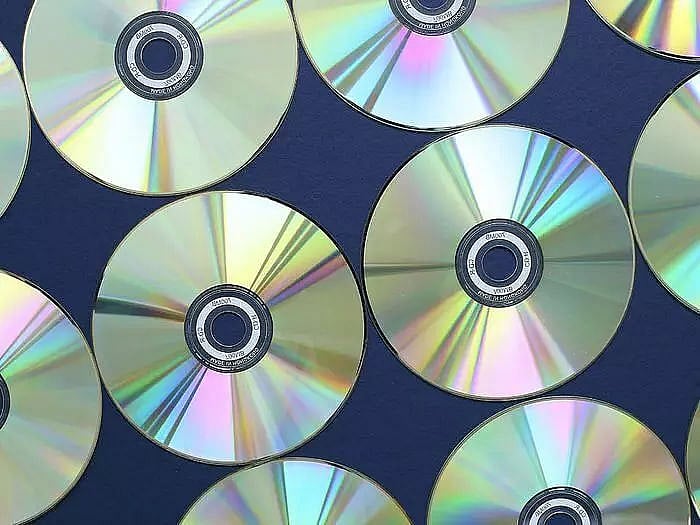 An eye-catching CD plate