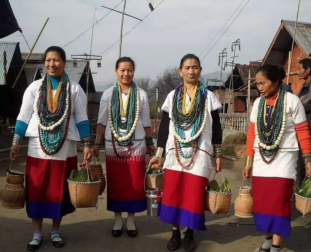 Beautiful Traditional Tribe Dresses of Arunachal Pradesh