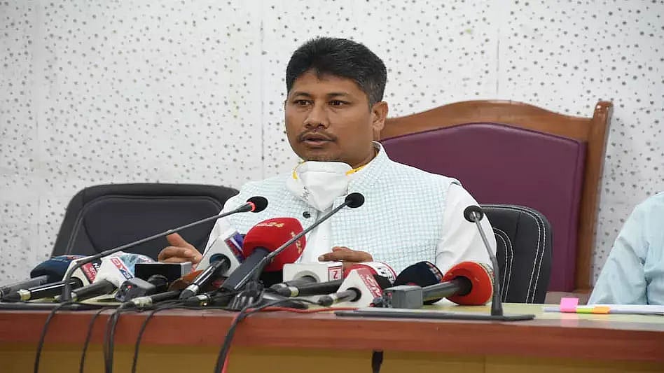 Pijush Blames Previous Governments For Indifference Toward Border Issues