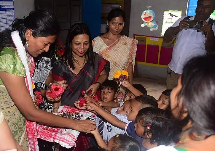 Newly-appointed Kamrup DC Keerthi Jalli visits Lumpi area along Assam ...