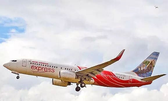 Air India Express Recruitment 2022 - Trainee Cabin Crew Vacancy, Job ...