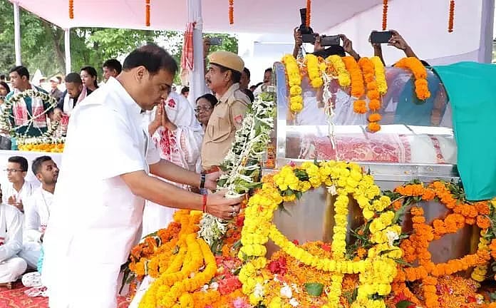 Burha Xatriya of Barpeta Xatra Basistha Dev Sarma laid to rest; CM pays tribute