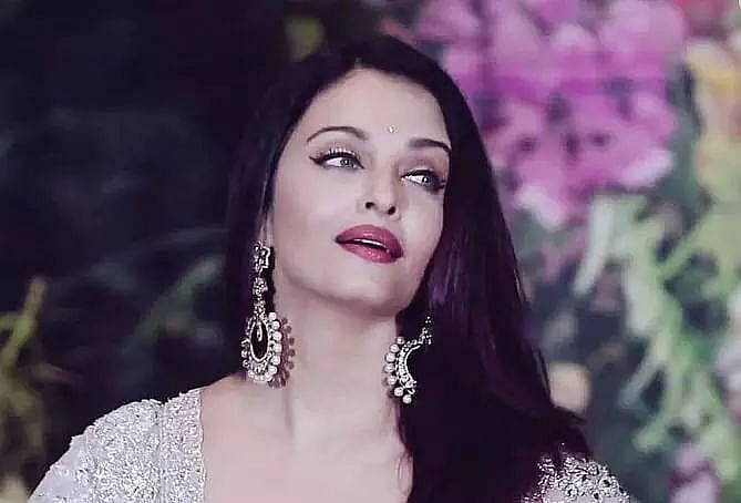 5 times Bollywood diva Aishwarya Rai Bachchan made India proud on a ...