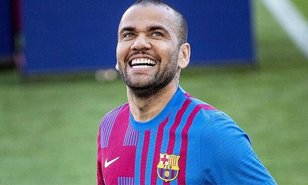 Brazil names Brazilian footballer Dani Alves in World Cup squad for ...