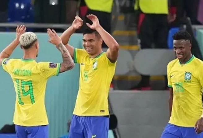 FIFA World Cup: Casemiro's goal books last-16 spot for Brazil