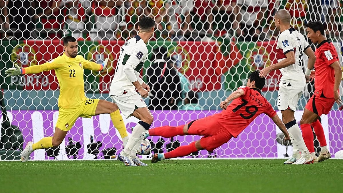 FIFA World Cup: South Korea stun Portugal to qualify for knockouts