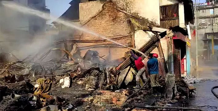 Jorhat: Fire Rages Throughout the Night in Marwari Patti