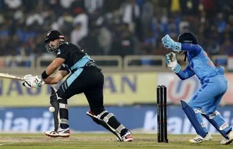 Daryl Mitchell played till the end, made the difference in final over ...