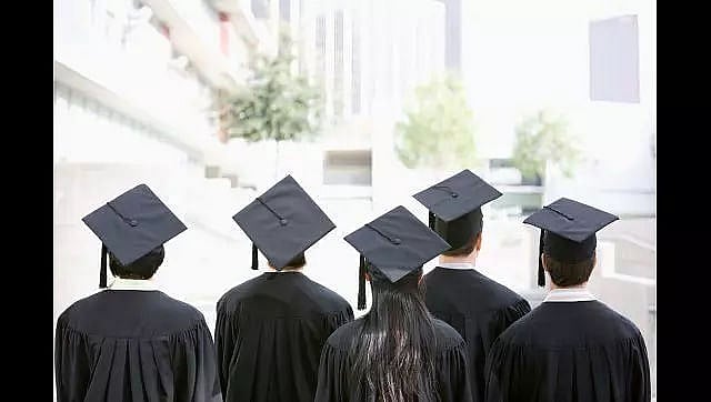 Value of education and ambition in student life