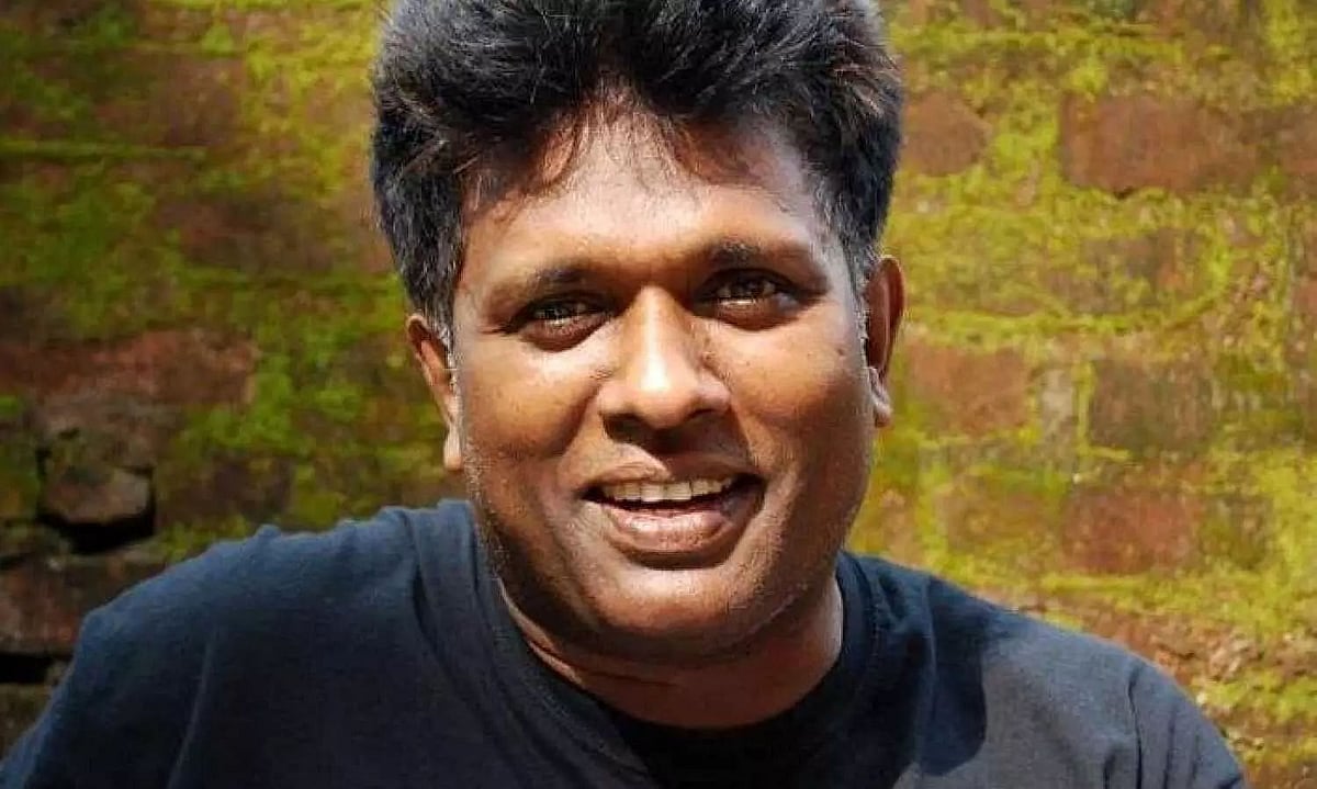 Realism is his Forte