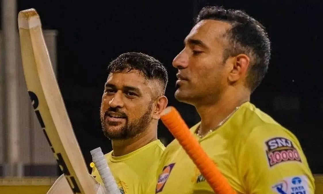 Mahendra Singh Dhoni is quite weird when it comes to eating, says Right ...