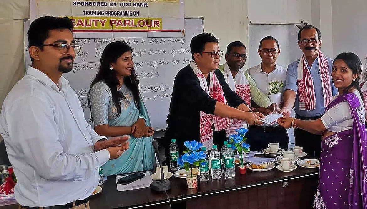 RSETI Darrang’s beauty parlour training camp concludes