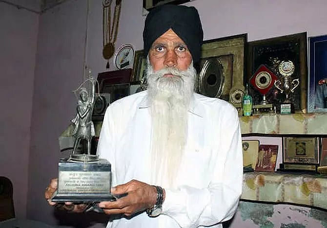 Indian boxer Kaur Singh, the only Indian to fight Muhammad Ali, dies