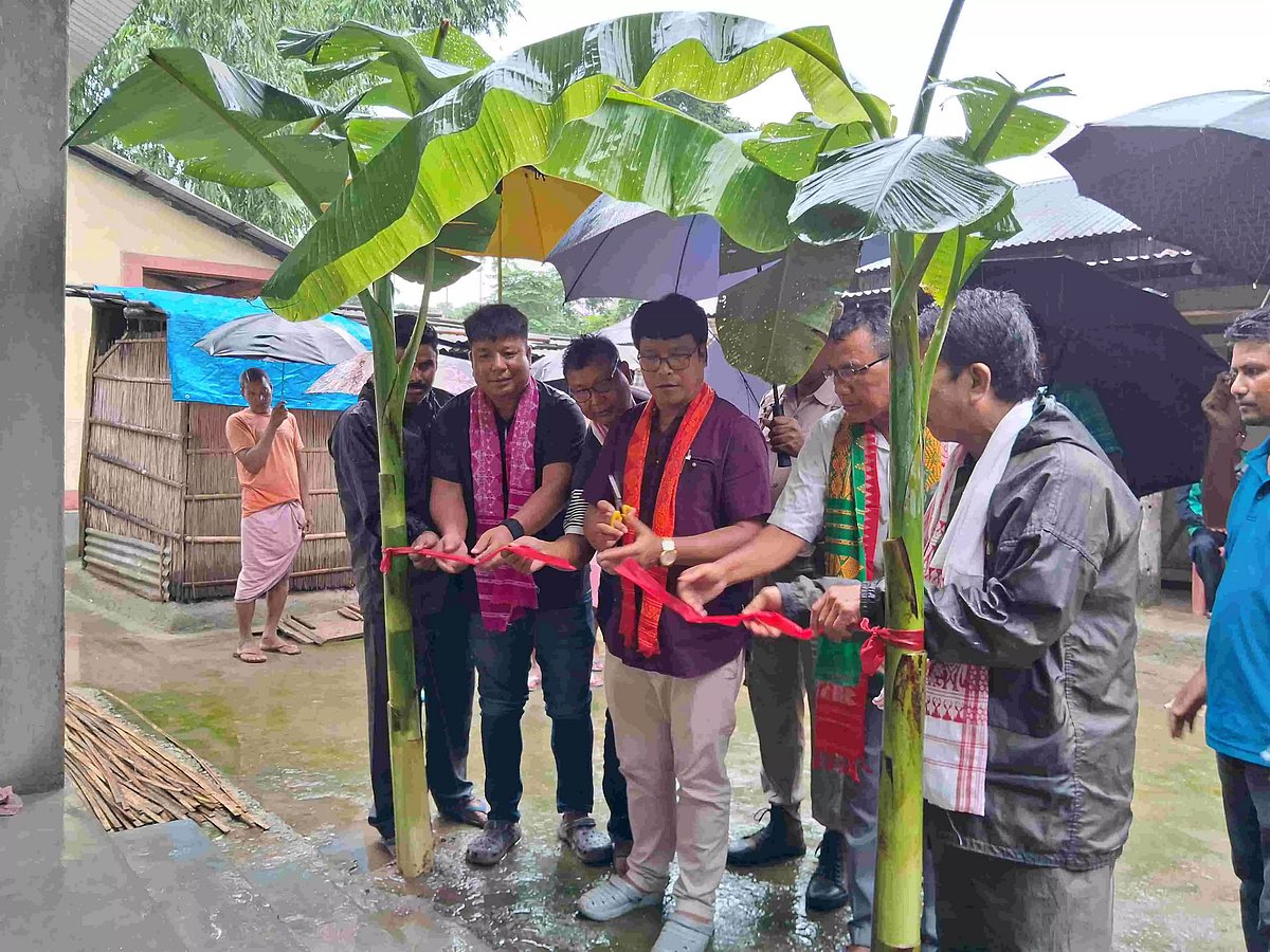 MLA Jiron Basumatary inaugurates PMAY- G houses in Kachugaon Block