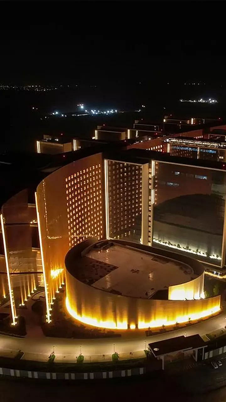 Surat Diamond Bourse: Worlds Largest Office Building in Surat