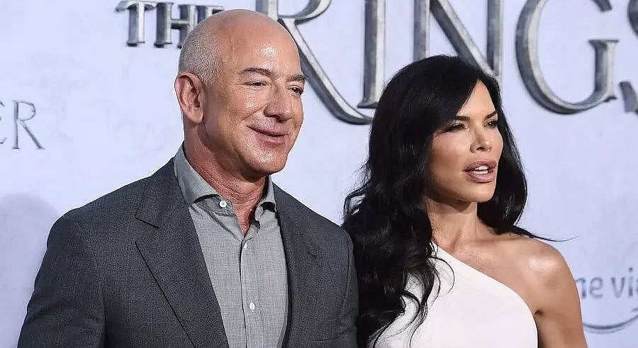 Jeff Bezos and his girlfriend Lauren Sanchez pledge $100 mn to help Hawaii