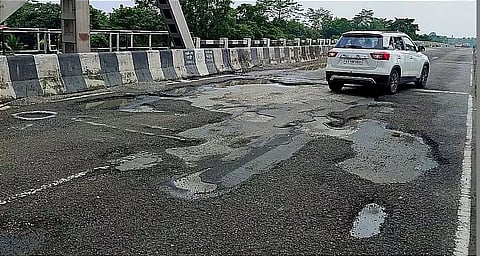 NH-27 becomes deathtrap for commuters at Pathsala