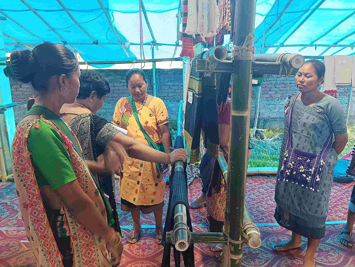 Indigenous weavers showcase Karbi handloom to promote cultural heritage