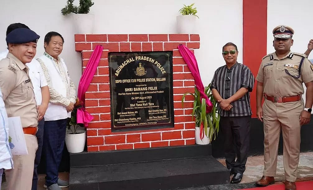 Home Minister Bamang Felix inaugurates SDPO Officer-cum-Police Station ...