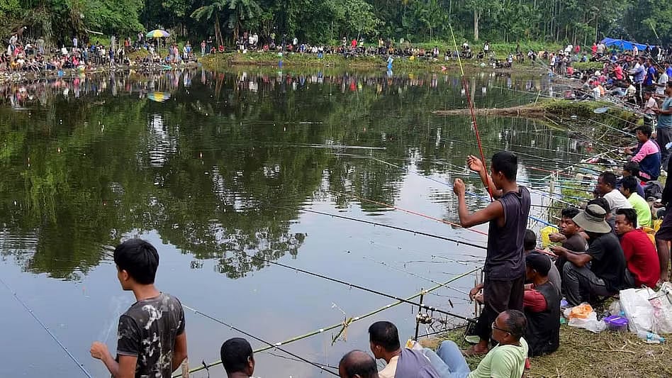 Assam: Fishing contest held at Hahim