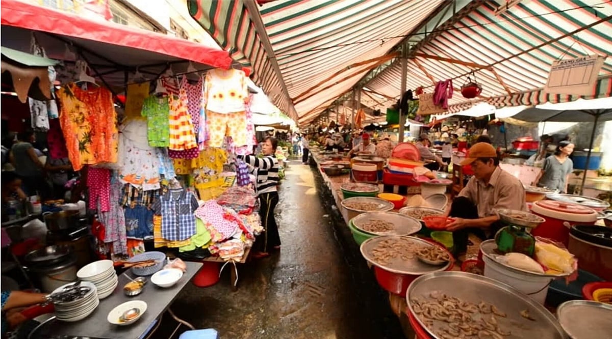 ‘Walk through market’ inaugurated at Tawang
