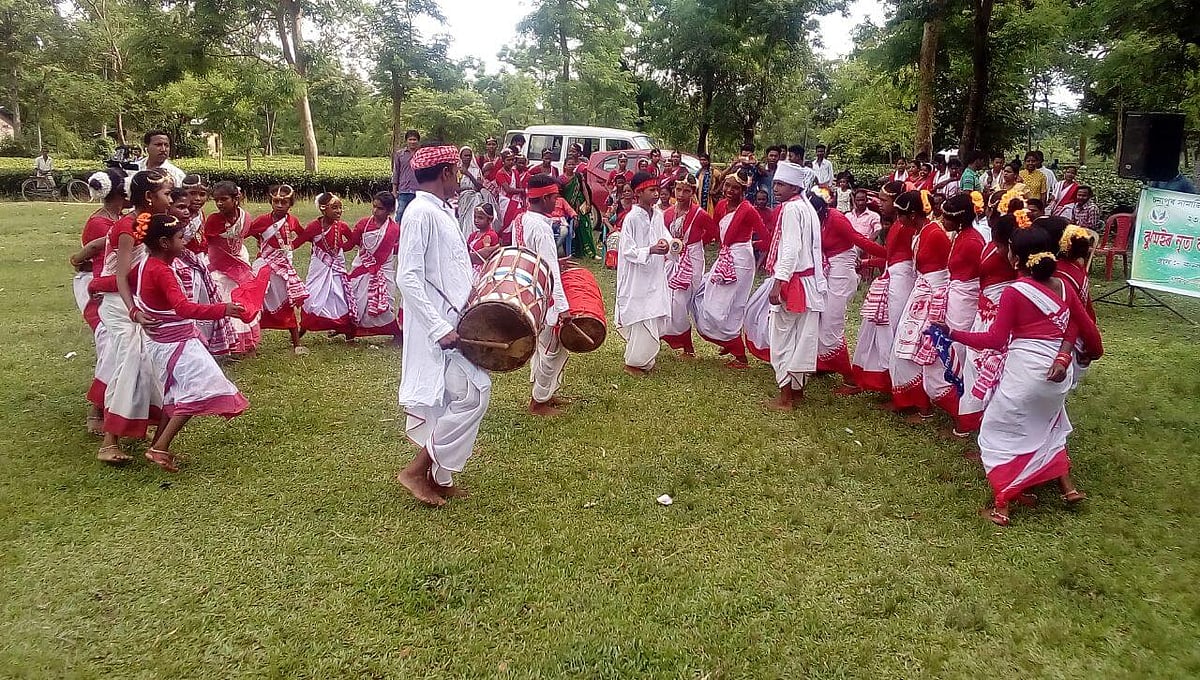 Jhumur Dance Workshop of Sonapur Social Development Society, Demow in ...