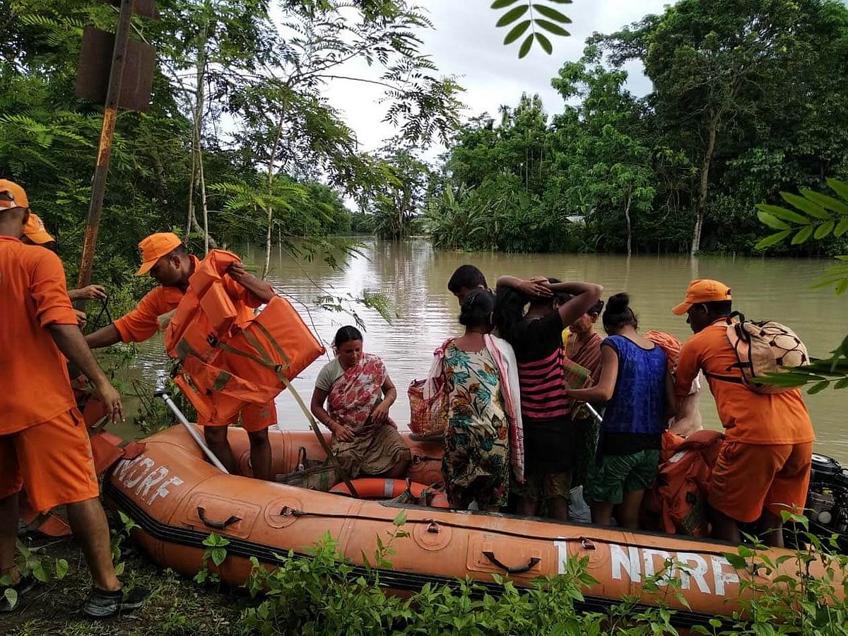 National Disaster Response Force (NDRF) conducts flood rescue operation ...