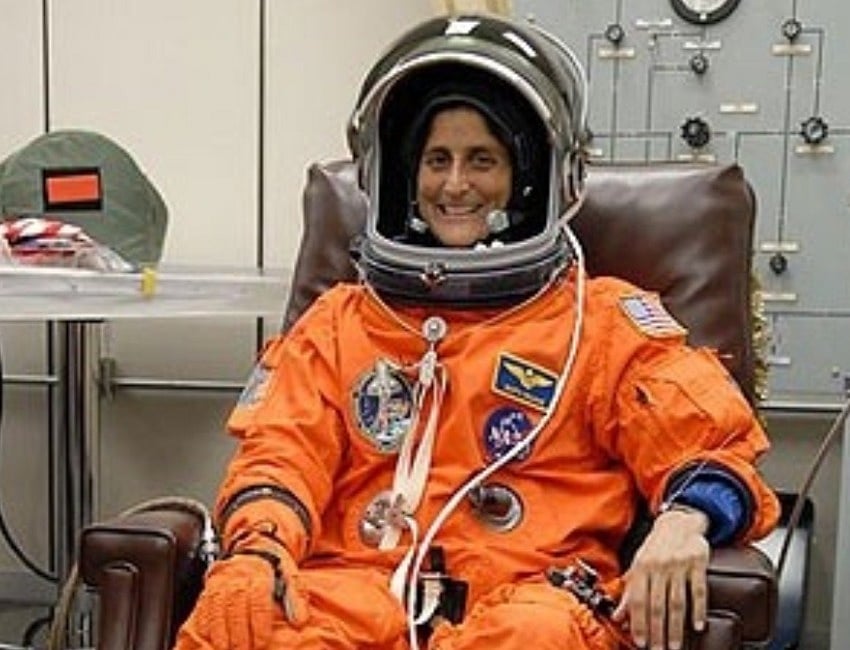 Sunita Williams in NASA’s First Space Flights on Commercial Spacecraft