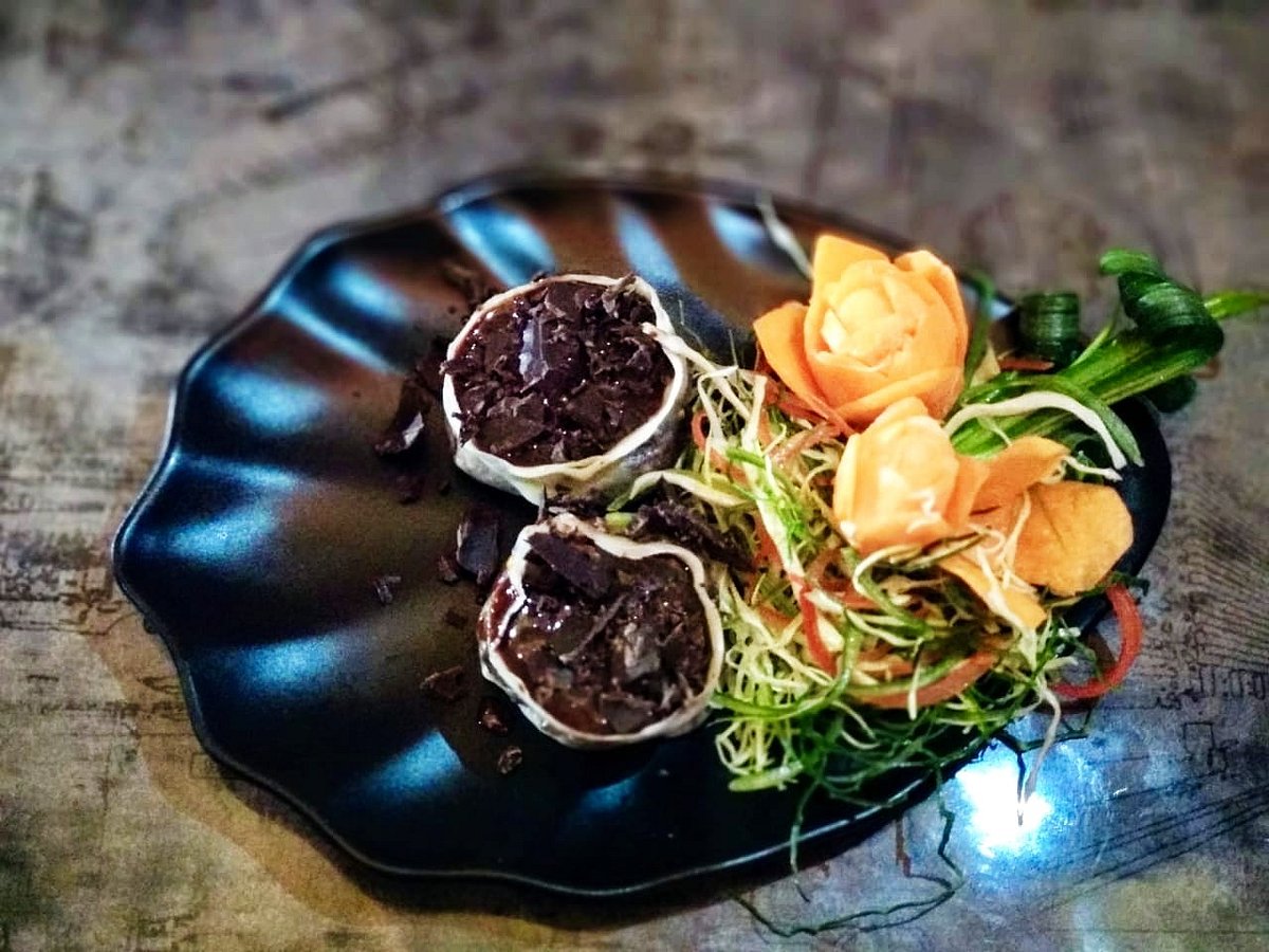 EPIC MOMOS | 1 Oct, 2018